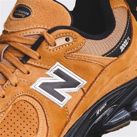 Buy Mens New Balance 2002r M2002rei Tobacco In Tobacco At 101 97€ From