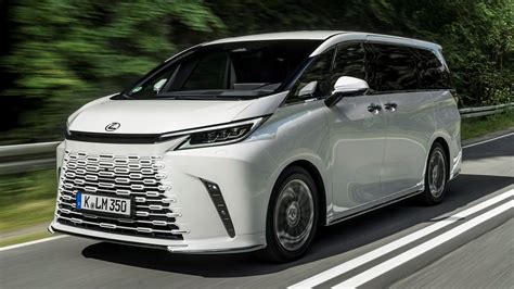 Probamos El Lexus Lm Monovolúmenes De Lujo