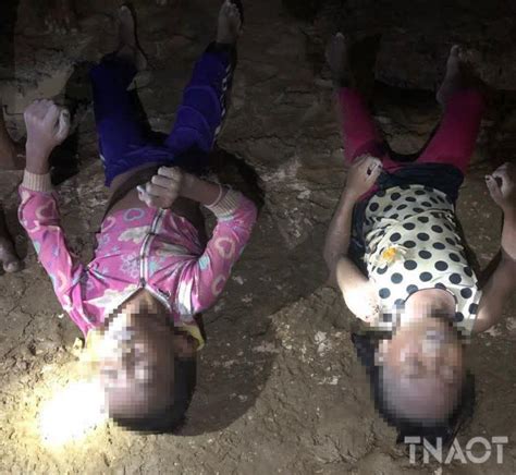 អាណិតណាស់ ក្មេងស្រី០២នាក់ ឃ្លានញ៉ាំផ្លែត្របែកខ្លាំងហែលទឹក បណ្តាលឲ្យលង់ទឹកស្លាប់