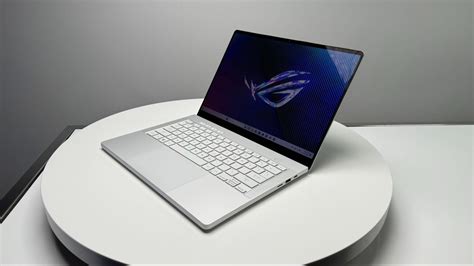 Asus Rog Zephyrus Gets A Sleek Slim New Look With Amd Hawk Point And Intel Core Ultra Tom S