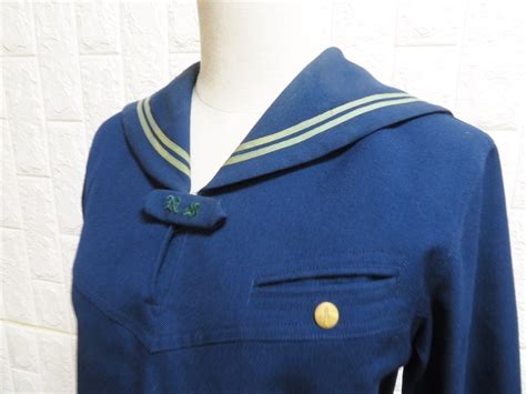 制服市場 東京都 私立 日本大学櫻丘高校 日大桜ヶ丘高校 女子 制服 セーラー服 冬服 上衣 校章付き