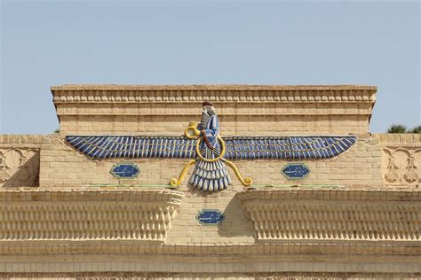 Faravahar Symbol Of Zoroastrianism And Persian Culture Eavartravel