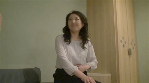 【熟女】ゆきのさん 51歳 。バツイチ熟女。ご無沙汰な身体をさらけ出し公開オナニー！ Fc2 Ppv 2388591