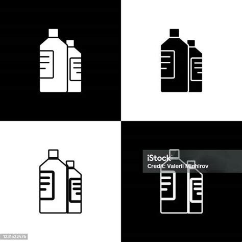세탁 세제 표백제 식기 세척액 또는 흑백 배경에 분리된 다른 세정제 아이콘용 플라스틱 병을 설정합니다 벡터 일러스트레이션 가사 집안일에 대한 스톡 벡터 아트 및 기타 이미지
