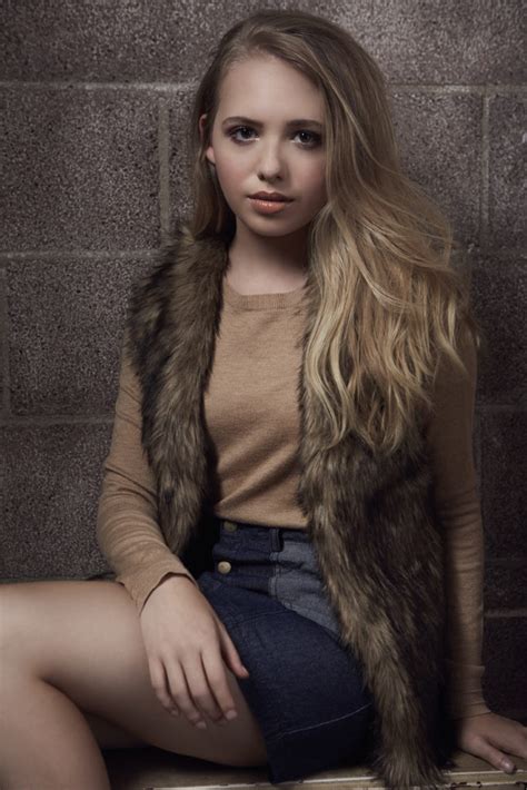 Nickalive Nickelodeon Star Nicole Alyse Nelson Talks About Starring