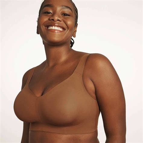 15 Most Supportive Bras For Big Boobs