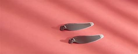 How To Replace The Propellers On The DJI Mavic Mini Drone Heliguy