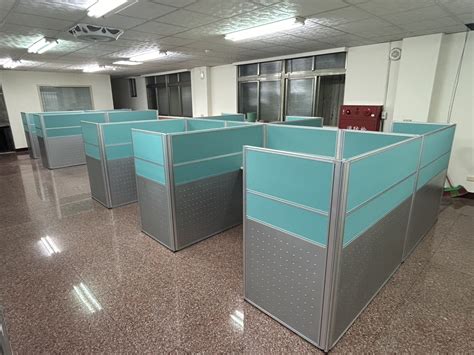 可客製化組成不同的座位圖型 售價依使用片數來計算 歡迎私訊洽詢！ 禾吉辰二手辦公家具全新辦公家具