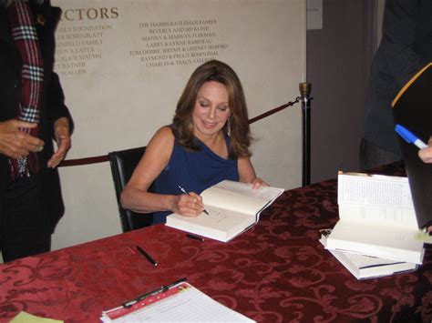 Hollywood Sue Cameron Marlo Thomas New Book