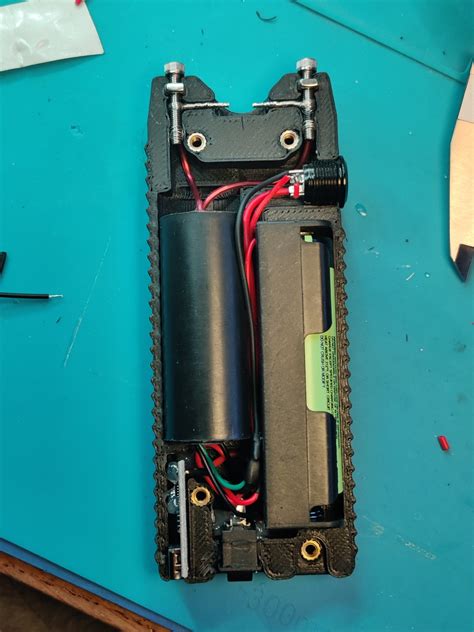 🔫 Taser Stun Gun Shock Gun Diy・ Stl ファイル（3dプリントおよびペーパークラフト And 折り紙用）・cults