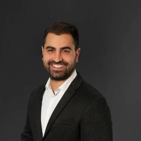 Guy Hardi Real Estate Agent Compass