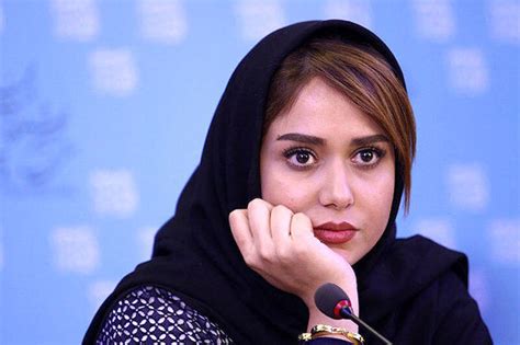 خبرآنلاین عکس تیپ و استایل پریناز ایزدیار به سبک همسر علاءالدین