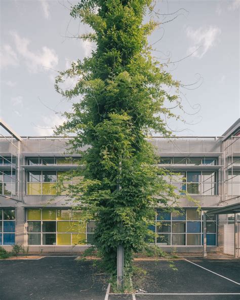 Antiguo Edificio De Escuela Secundaria Escuela Fyrstikkalleén Gasa