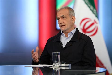 پیام مهدی کروبی به دکتر پزشکیان رای دهید او می‌تواند احیاگر جمهوریت