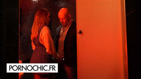 Quicky Blowjob In The Restrooms Free Sex Video Redtube