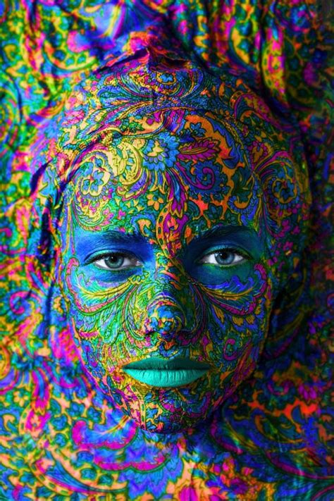 배경 화면 여자들 허리가없는 노 브라 Nude Art Photography 화려한 바디 페인트 모델 x Pasdian