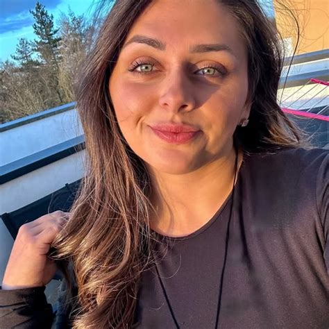 Sara Sara Frrs On Threads