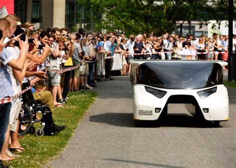 Solar Powered Car Designed To Travel 1 000km On One Charge