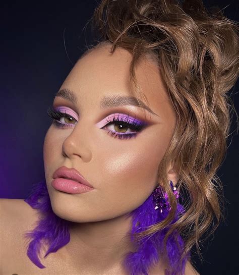 Pin By Suheil Rivera On Makeup Purple Eye Makeup Purple Makeup