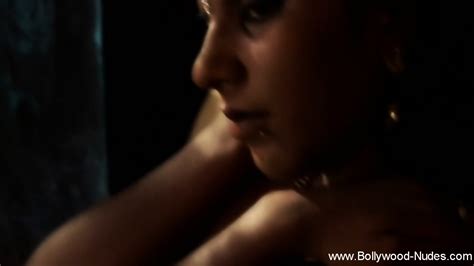 Shows Her Love Of Being Naked And Feeling Powerful Nude