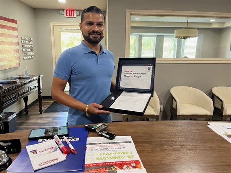 Join Re Max Remax Universal