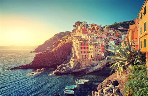 Majestic Italian Coastline Sunset Hd Wallpaper By Bluetechwizard