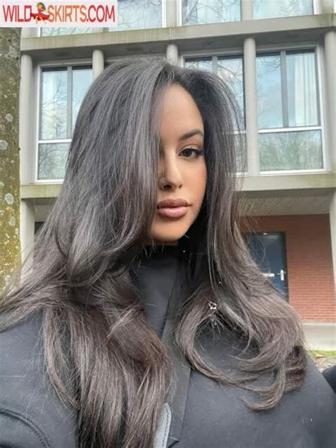 Zina Hadid Moroccanzina Therealzinax Zina Hadid Zinahadid Nude