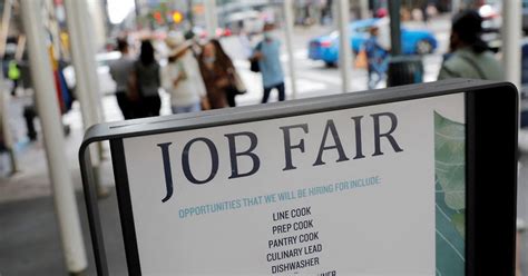 美 2월 구인공고 757만건…노동시장 냉각 중