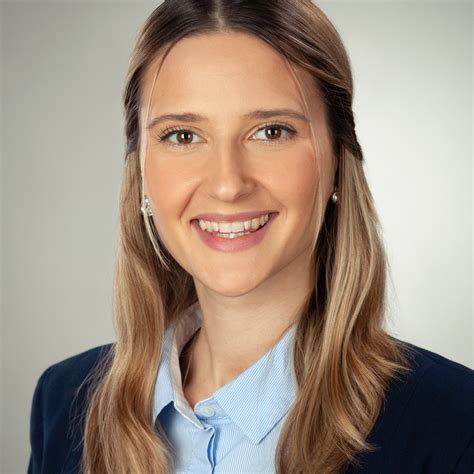 Vanessa Halbe Manager Gebiets Und Artenschutz Für Südlink Aedes Infrastructure Services