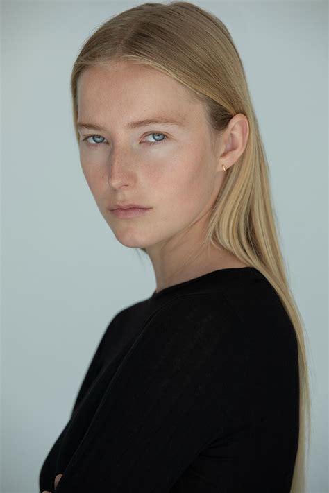 Natalie Ludwig Iconic Management