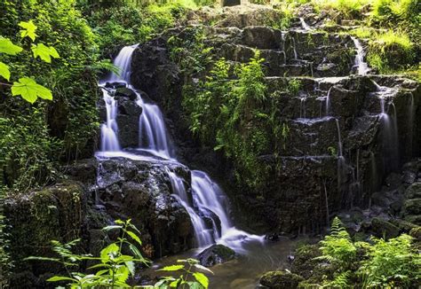 Cascades Histoires Et Légendes à Mortain En Normandie Easyvoyage