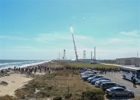 Look Nasa Wallops Fires Off Sounding Rockets During Total Solar Eclipse
