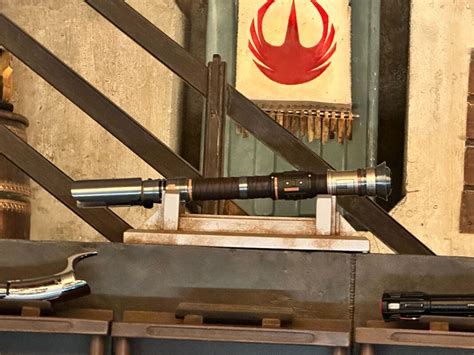 New Cal Kestis Lightsaber Hilt Available At Dok Ondars In Disneys