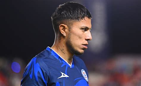 Cruz Azul Saldrá Beneficiado Por El Fichaje De Carlos Salcedo Con Rayados