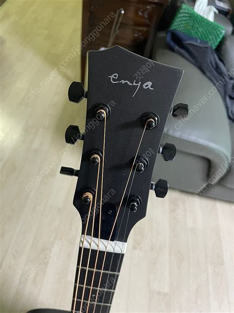 엔야 카본 기타 건반악기 중고나라