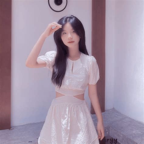 Ghim Của 🎓 Trên Ullzang Girl