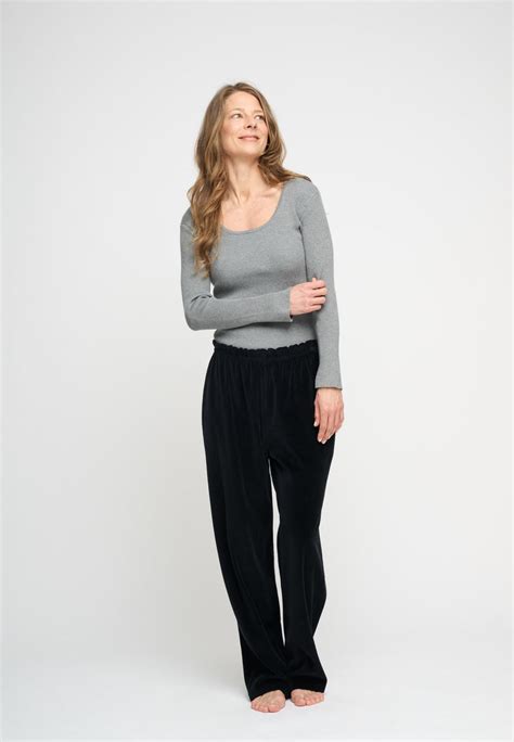 Aurora Pants Velvet Buy Pants For Women Online