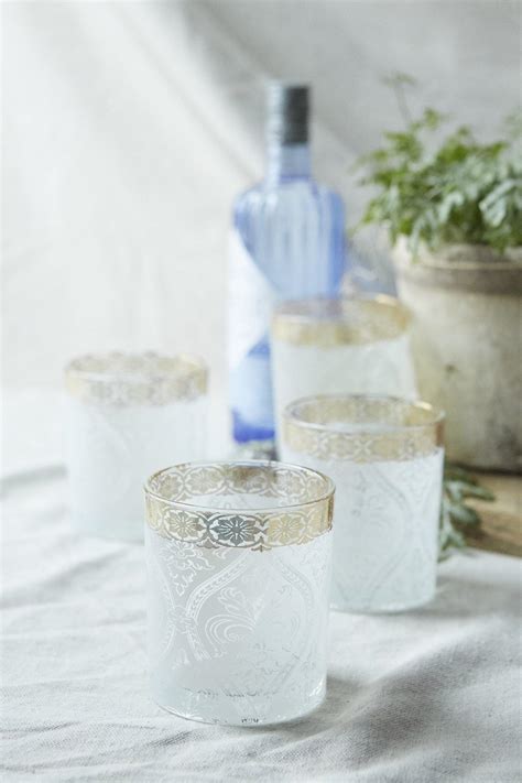 Patina Vie White Gem Rocks Glass