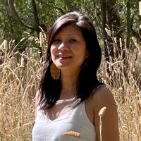 Tricia Ang Art Therapist Body Oriented Psychotherapist Clinical