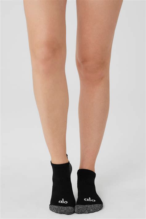 women s performance tab sock alo yoga outlet mexico