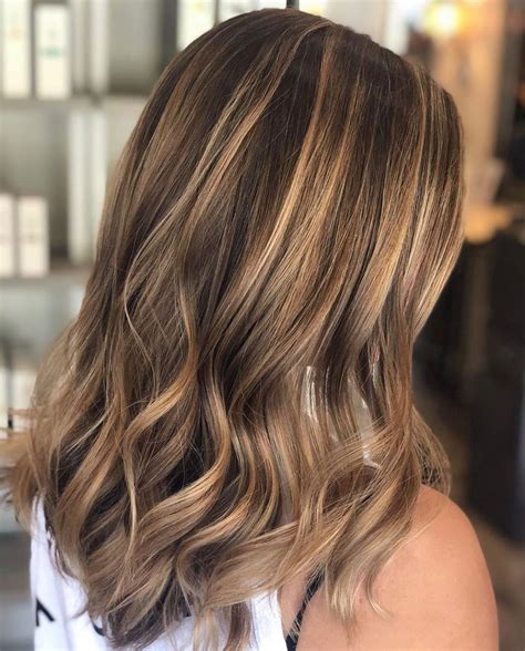 21 Stunning Examples Of Caramel Balayage Highlights For 2022 Caramel