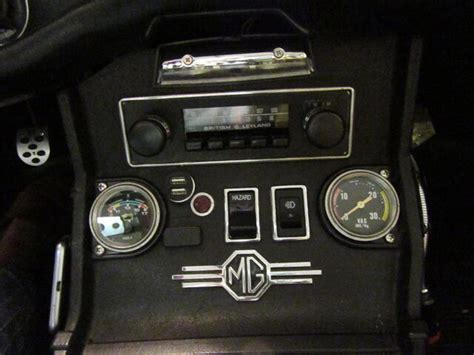 Mgb Dashboard Rocker Switches Mgb And Gt Forum The Mg Experience