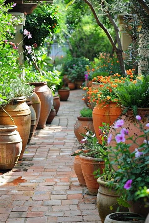 Use Terra Cotta Pots For Outdoor Garden Ideas Terra Cotta Pots Garden