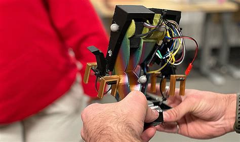 Meet Mugatu The Tiny One Motor Wonder Robot