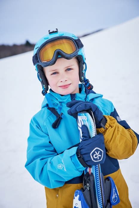 Детская одежда торговой марки Color Kids