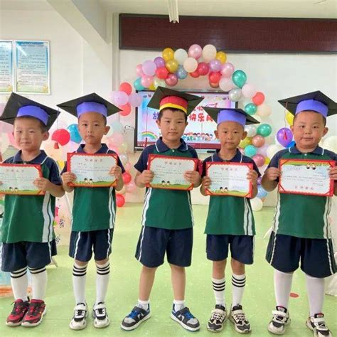 郝家镇中心幼儿园举行大班幼儿毕业典礼 古诗词 仪式 刘萌萌