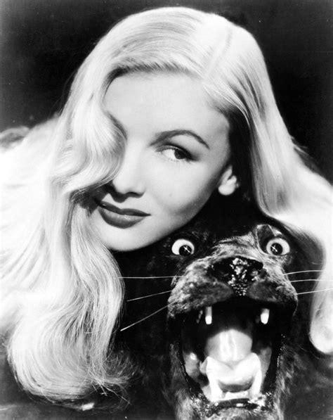 Photos Of The Most Famous Pin Up Models Of All Time