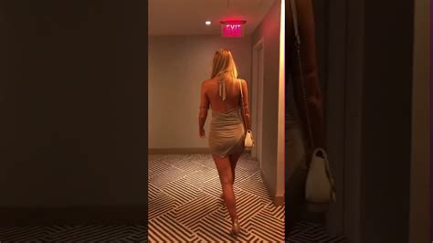 Diana Mots Catwalk On Hotel Youtube