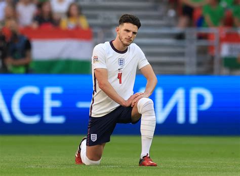 El Peculiar Motivo Por El Que Una Estrella De Inglaterra Llevó La