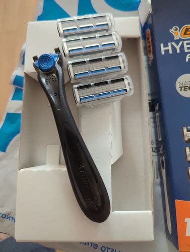 Бритва мужская BIC Hybrid 3 Flex, 3 нанотехнологичных подвижных лезвия ...